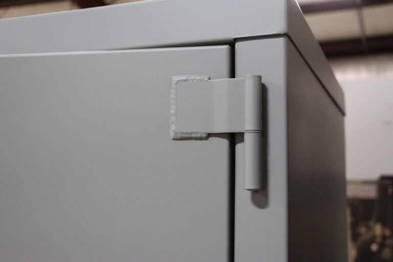 EXTREME DUTY - FULLY VENTED GENERAL STORAGE CABINET | Greene ...